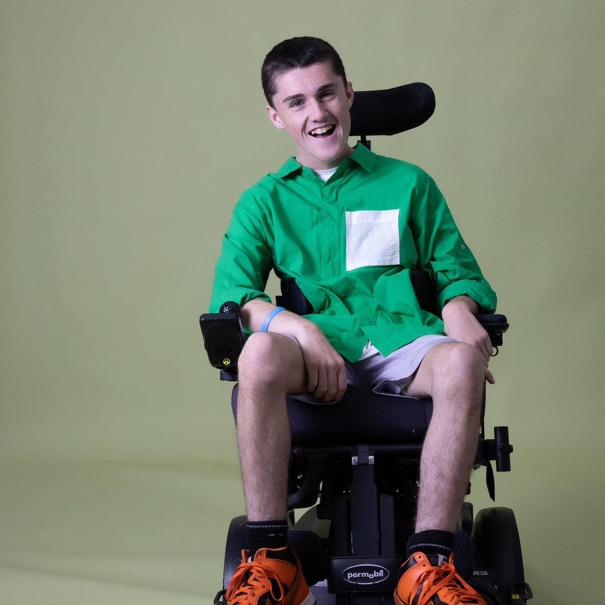 Adaptive Magnetic Long Sleeve Shirt - Green – JAM the label